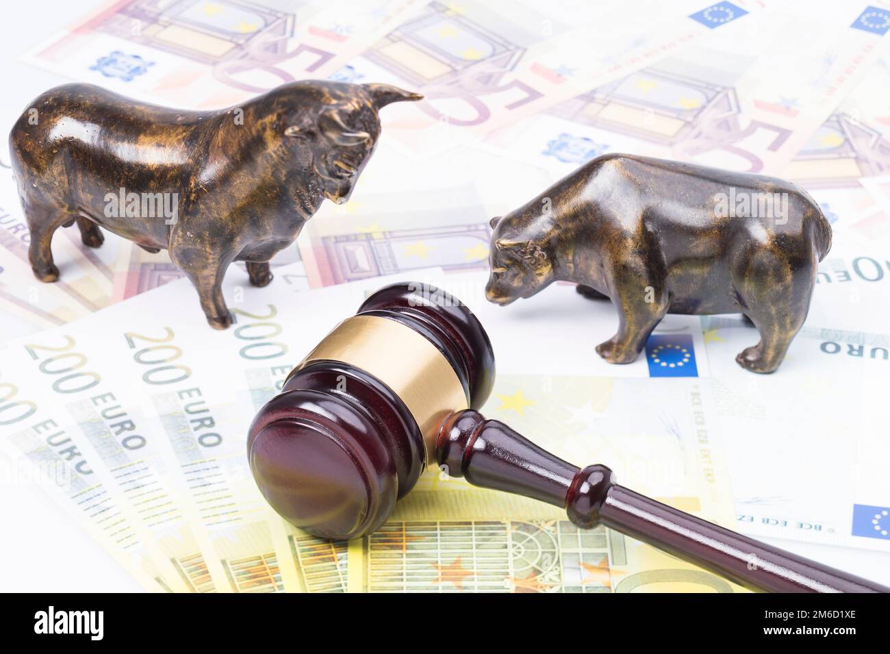 Stock law hi-res stock photography and images - Alamy