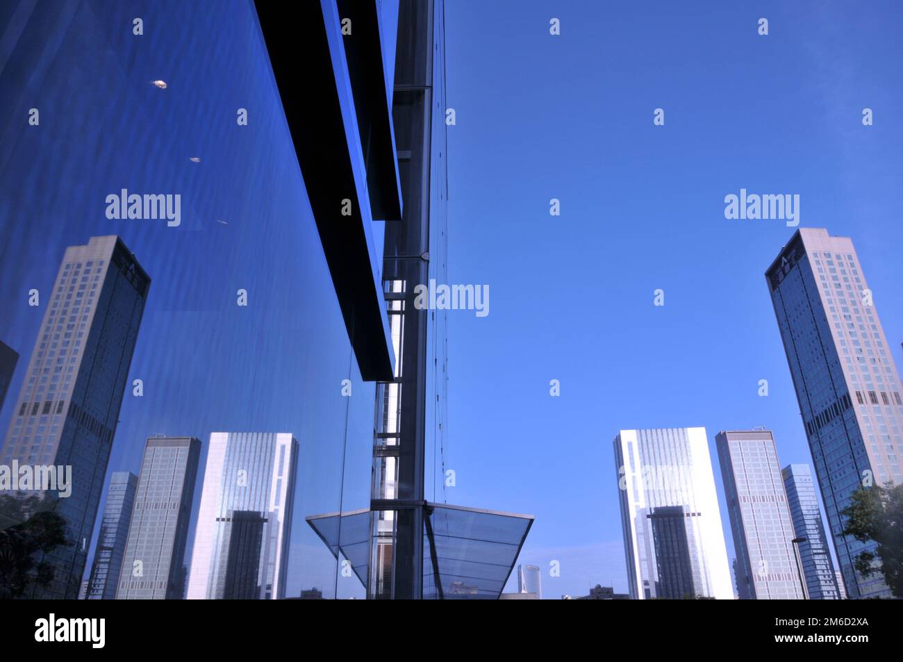 modern architecture with sun reflections Stock Photo - Alamy