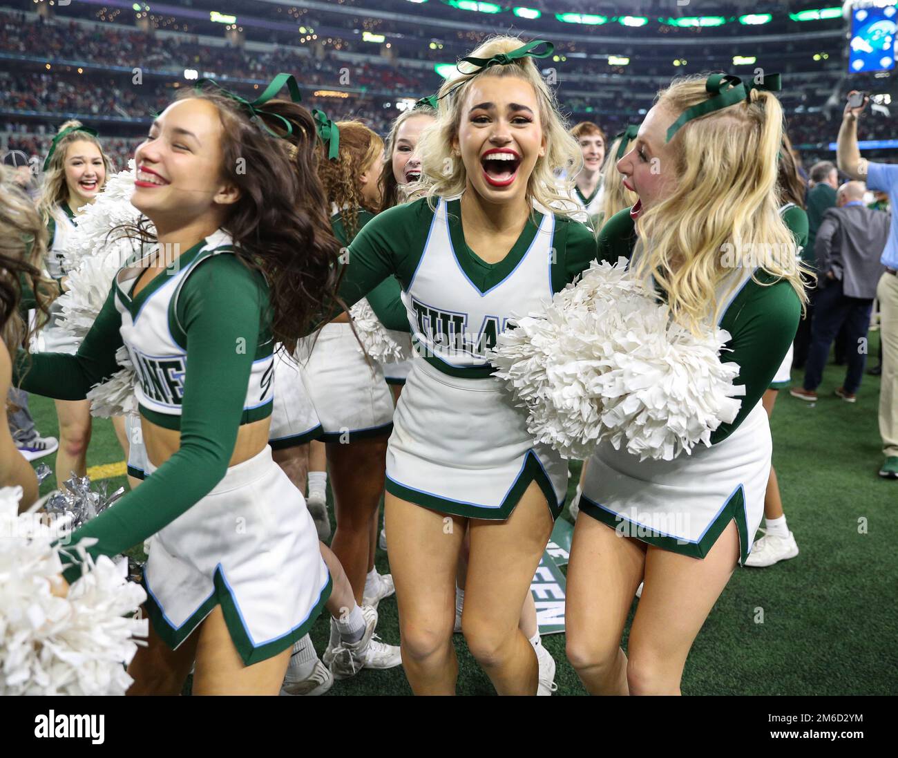 Arlington, TX, USA. 2nd Jan, 2023. The Tulane cheerleaders celebrate ...