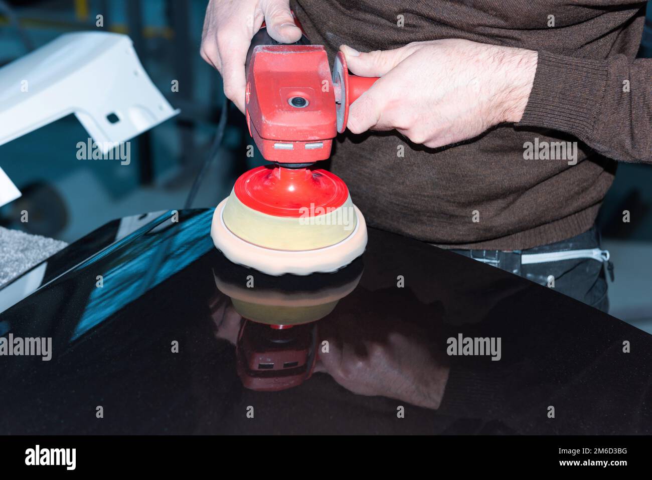 Vehicle assembly center hi-res stock photography and images - Alamy