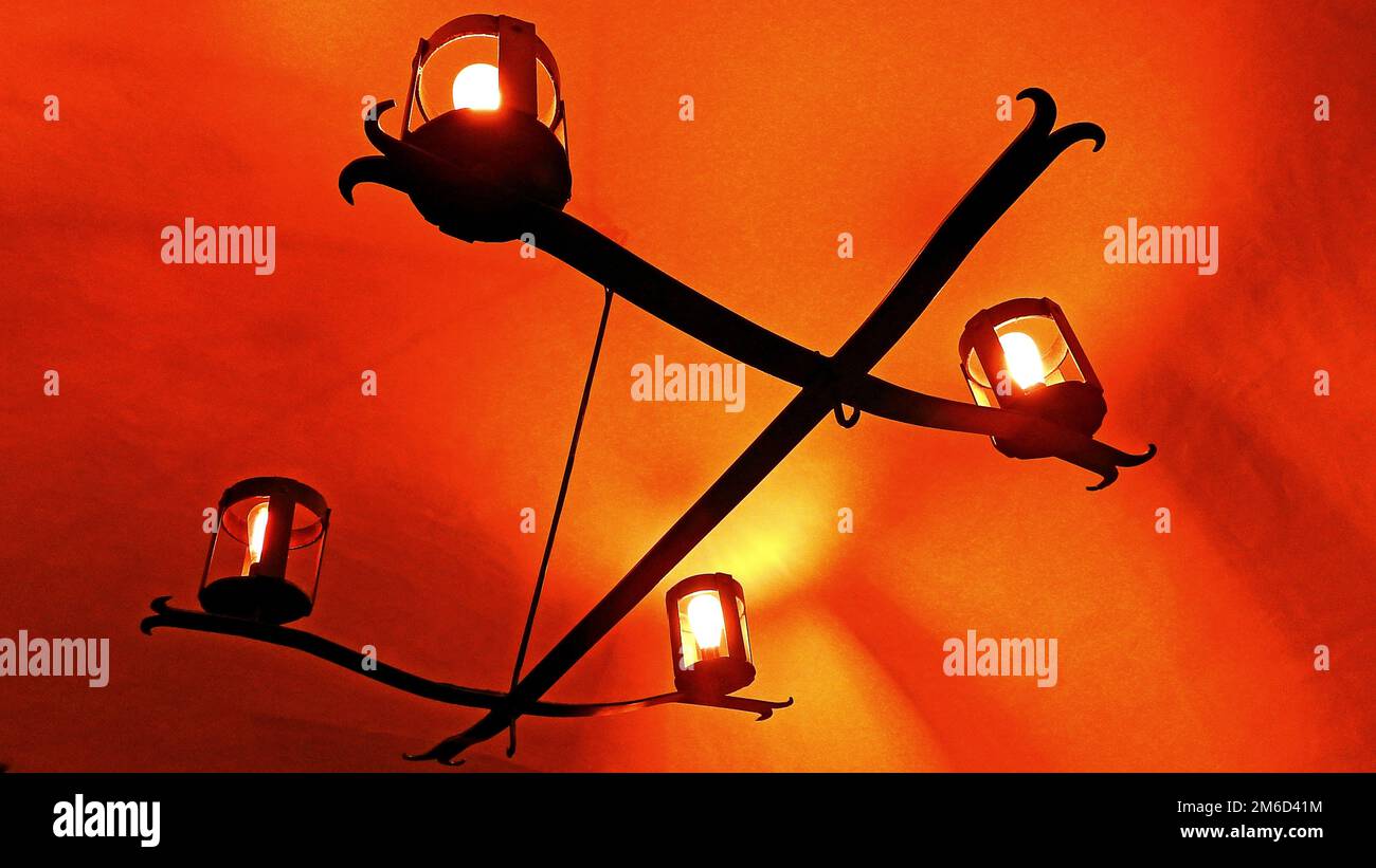 Old dusty lights bulb Stock Photo - Alamy