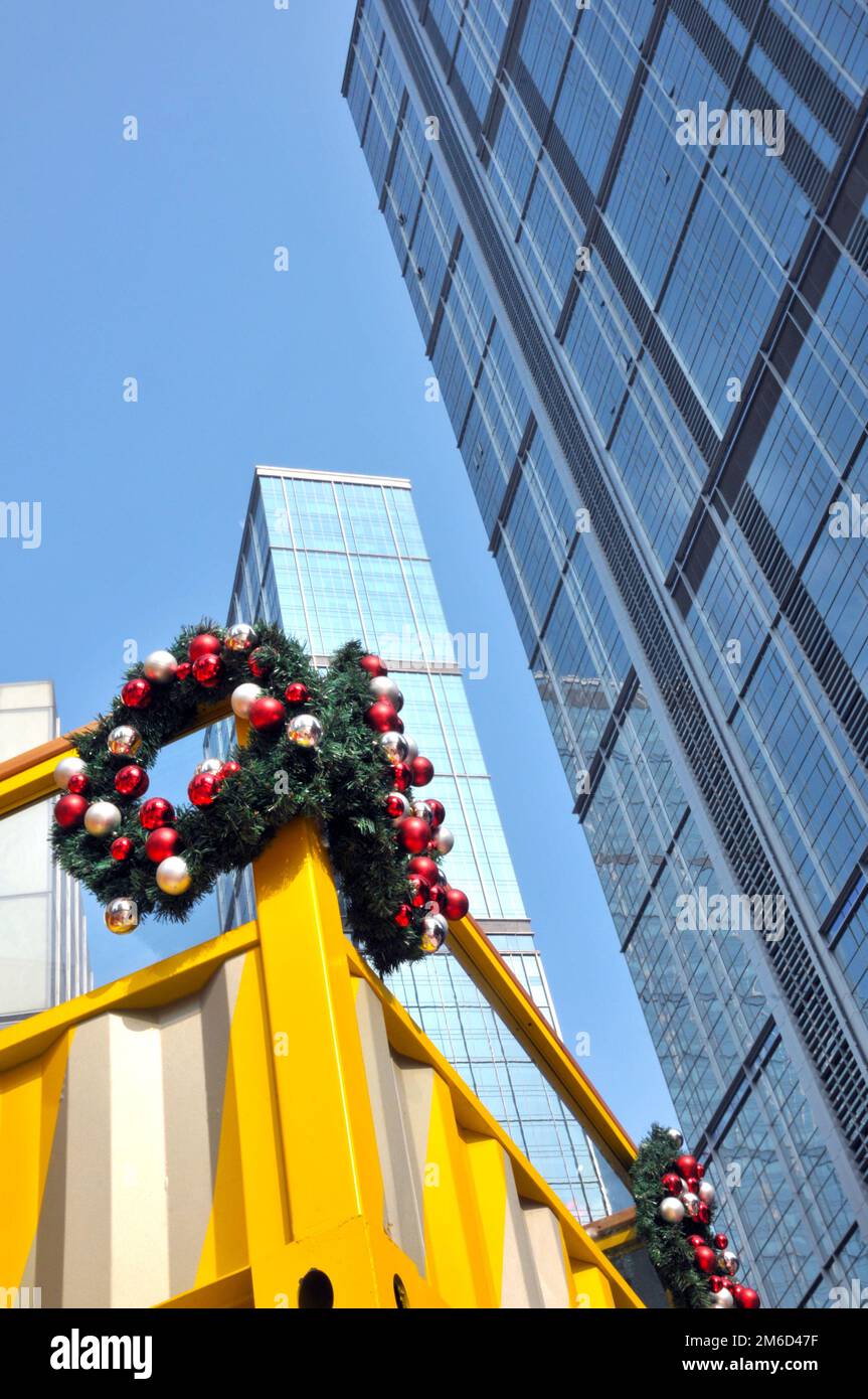 modern architecture with sun reflections Stock Photo - Alamy