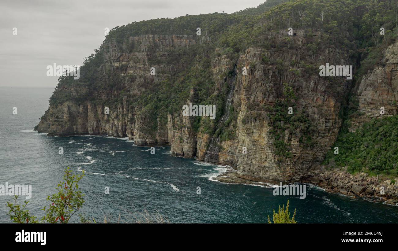 a morning view of the waterfall flowing at waterfall bay Stock Photo ...