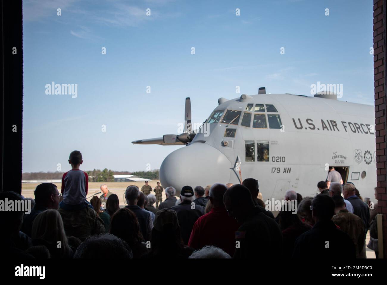 Col. Darren Hamilton, 179th Airlift Wing Commander, speaks to Ohio ...