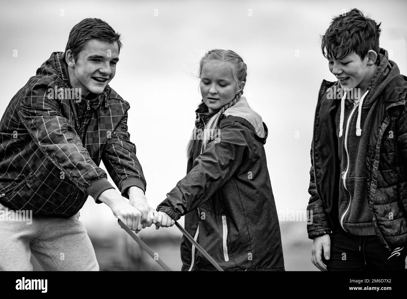 Paratroopers assigned to the 82nd Airborne Division spend an afternoon ...