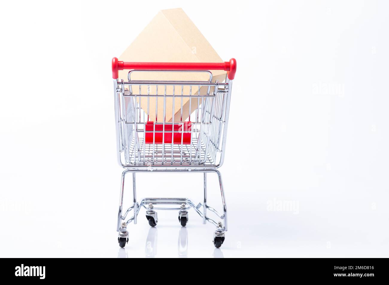 Parcel trolley hi-res stock photography and images - Alamy