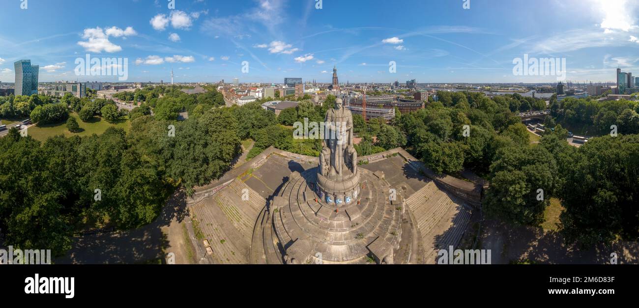 Hamburg City Panorama / Dancing Towers / Elbe Philharmonic Hall Stock ...