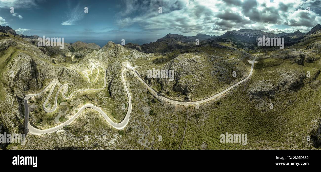 Panorama of a serpentine curve in the mountains of Mallorca on the way ...
