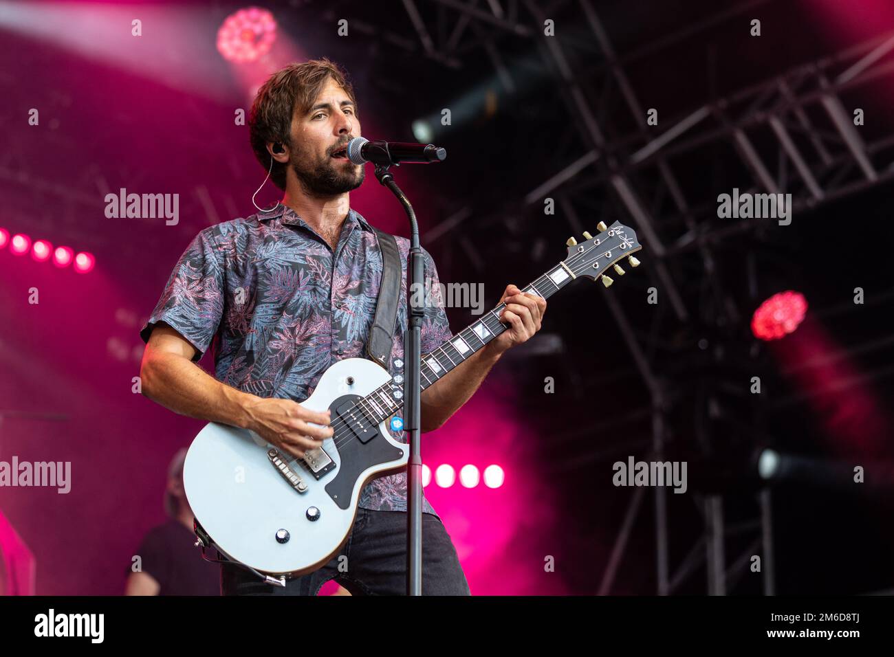 Max music hi-res stock photography and images - Alamy