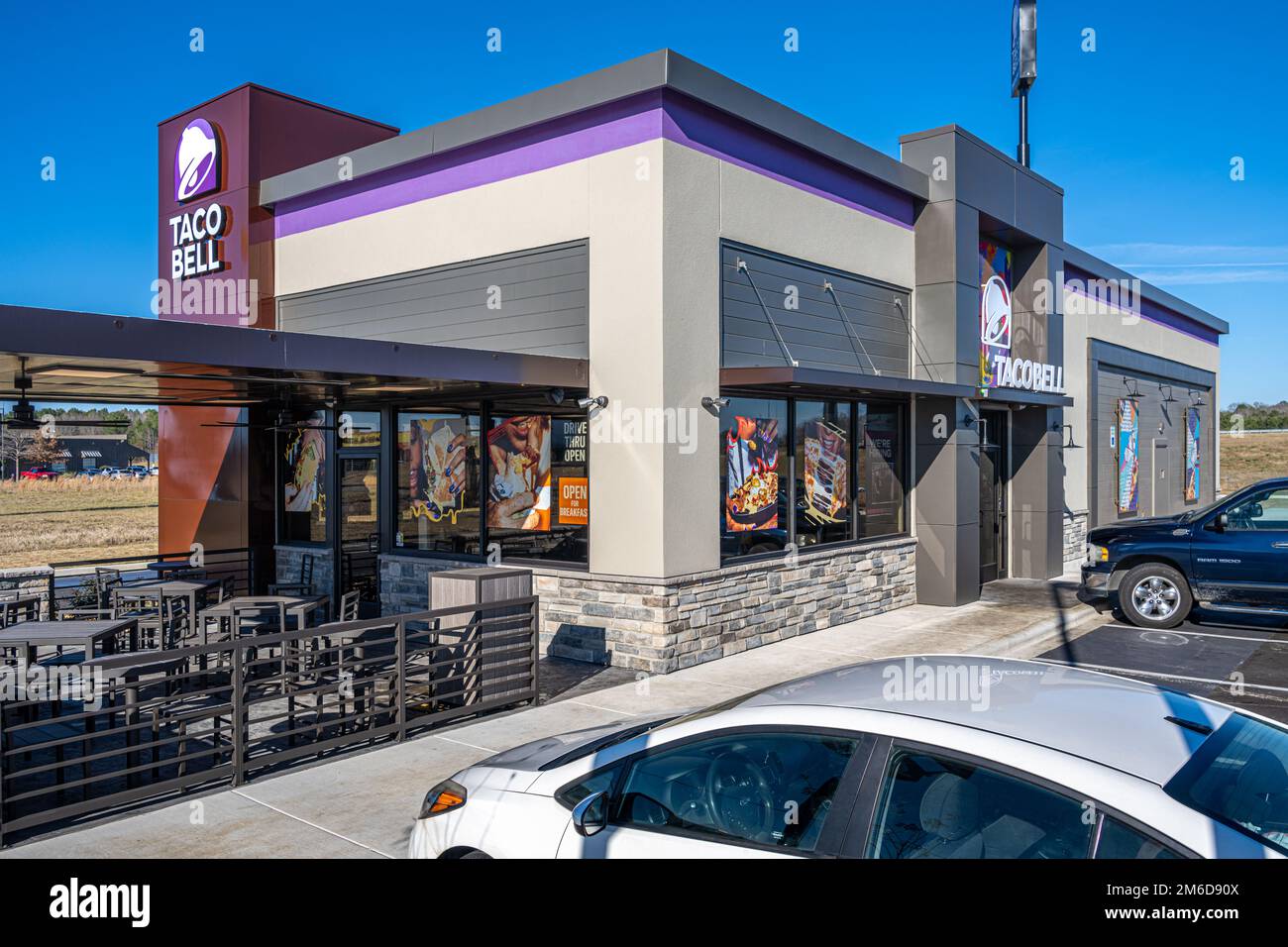 New Taco Bell restaurant in Jasper, Alabama. (USA Stock Photo - Alamy