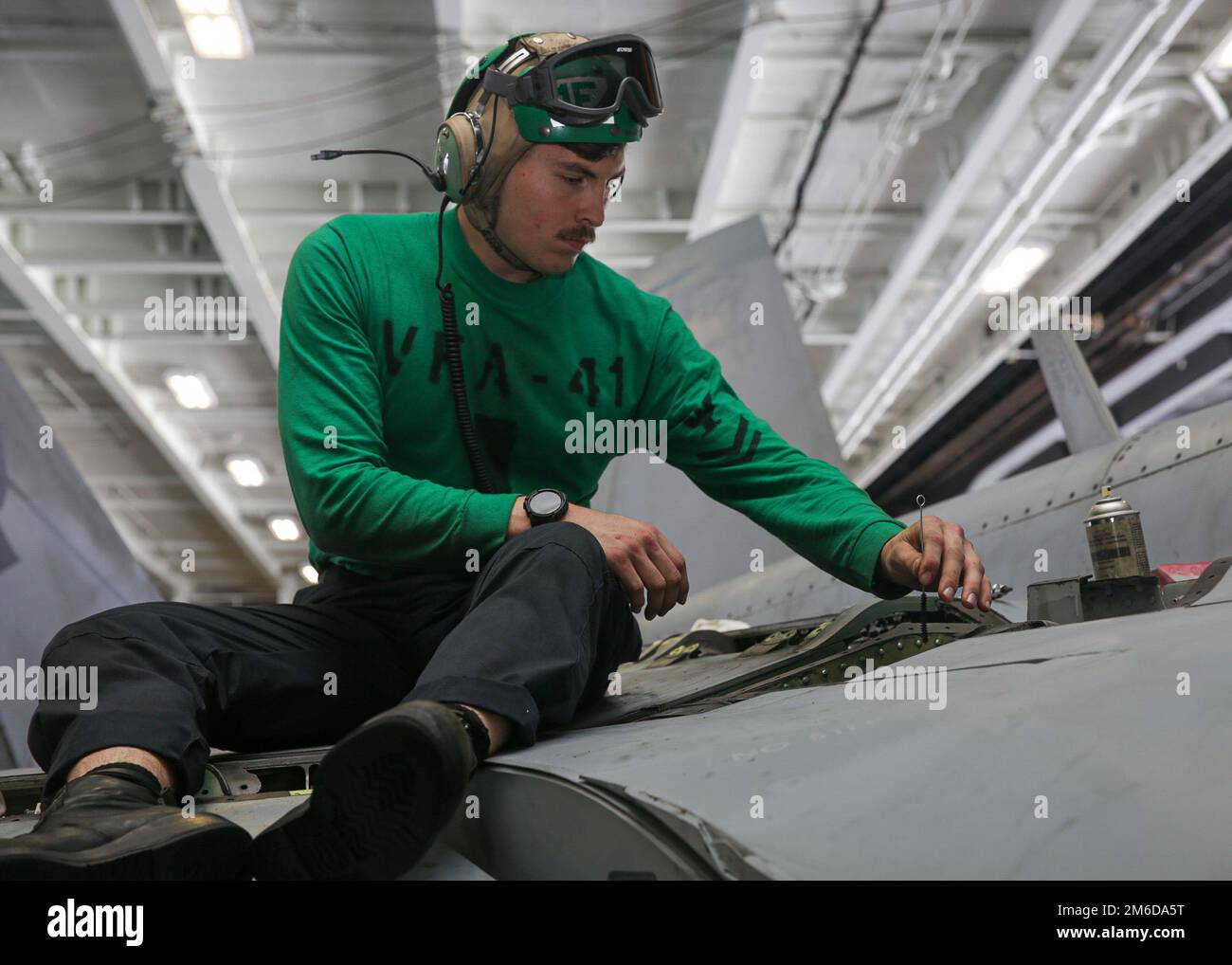 PHILIPPINE SEA (April 24, 2022) Aviation Electrician’s Mate 2nd Class ...