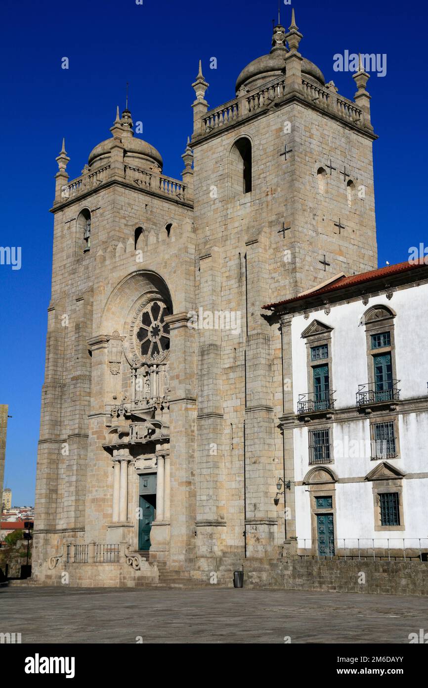 The Porto Cathedral (Cathedral of the Assumption of Our Lady) or SÃ© do Porto, Porto, Portugal ...