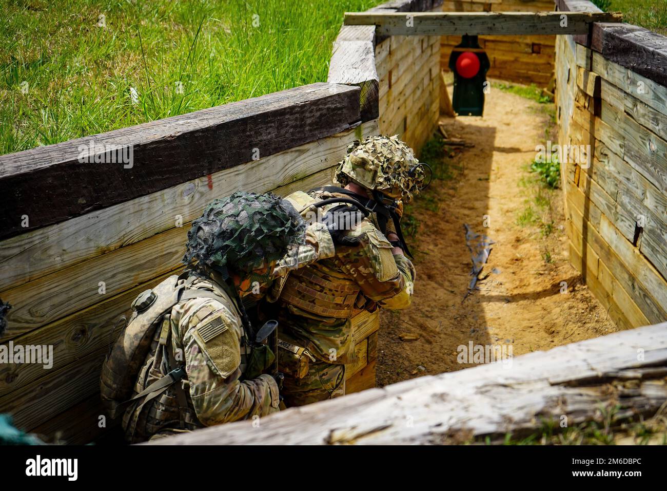 Screaming Eagles from 1st Battalion, 506th Infantry Regiment "Red ...