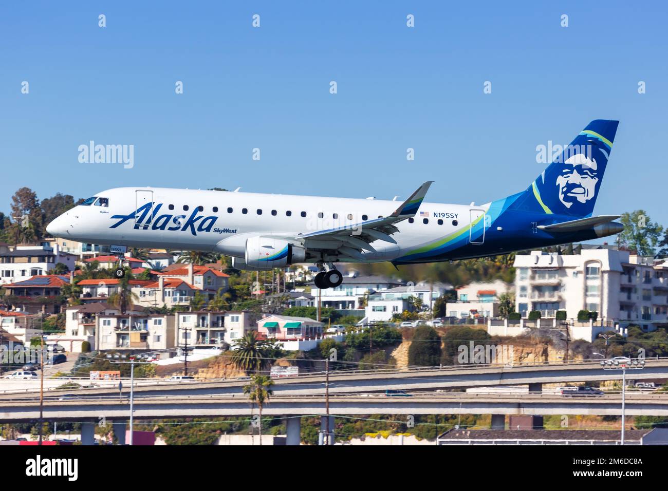 Alaska Airlines Skywest Embraer ERJ 175 airplane San Diego airport ...