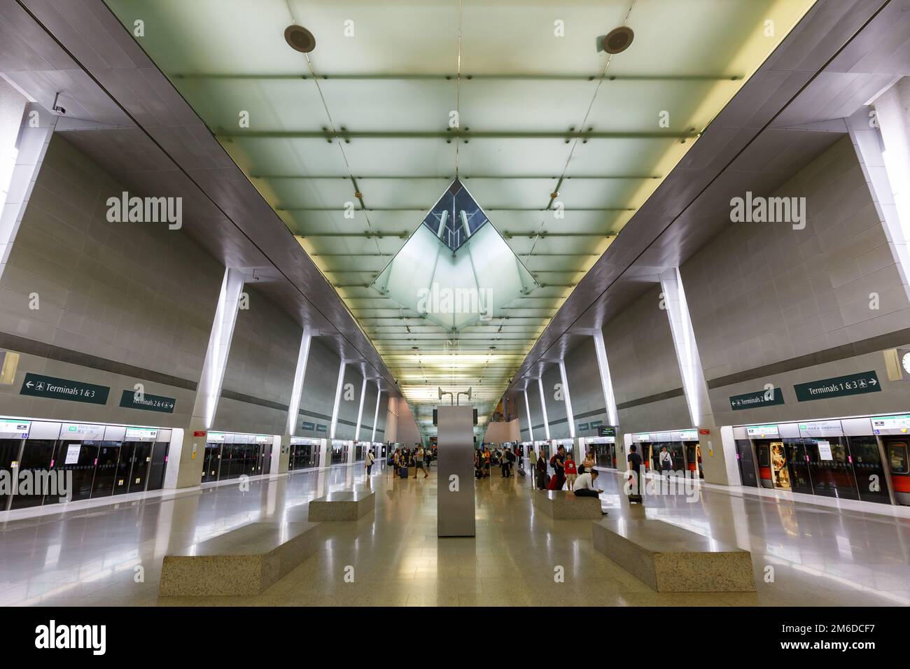 Changi airport mrt station hi-res stock photography and images - Alamy