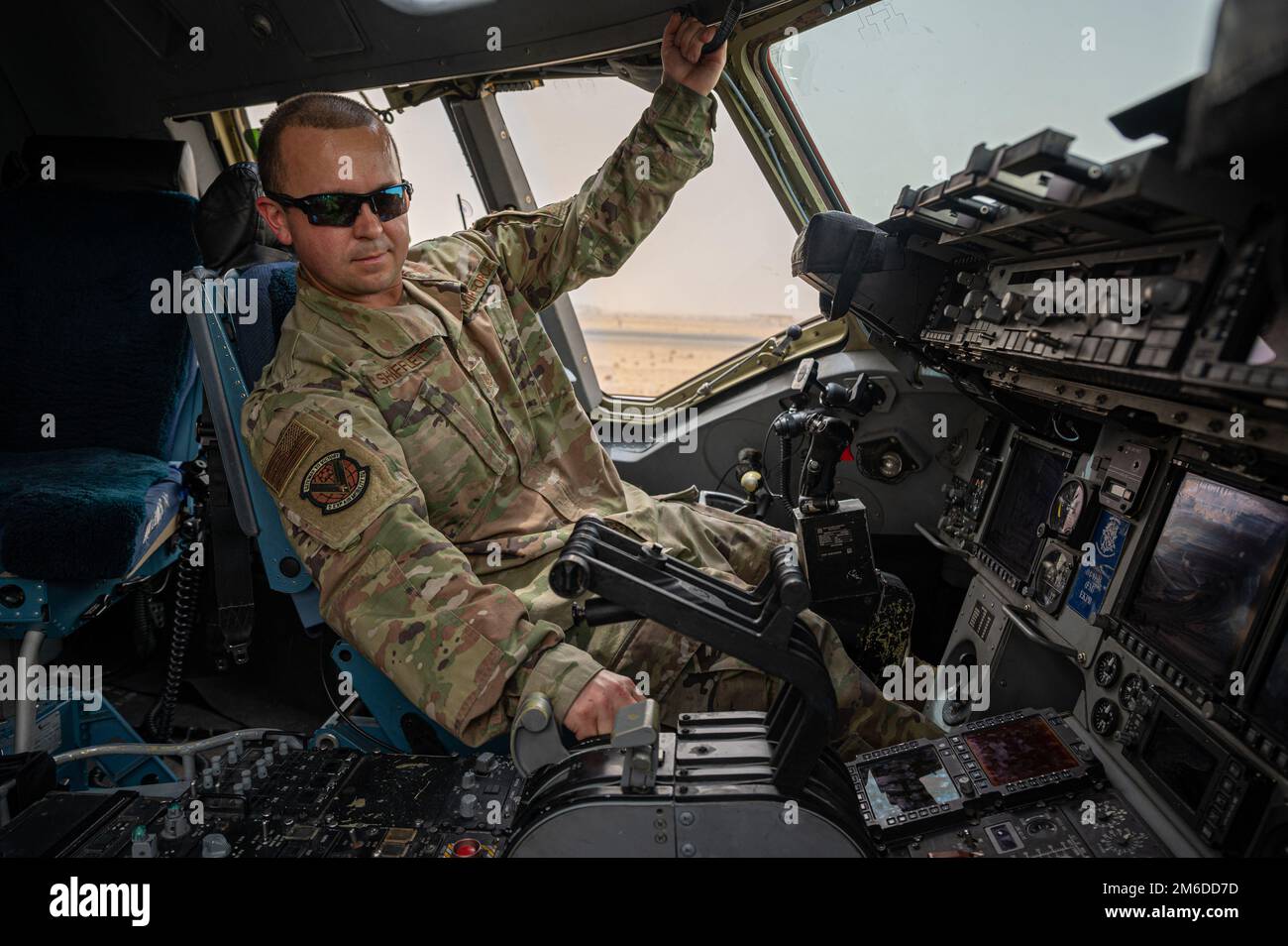 U.S. Air Force Tech. Sgt. Richard Shifflett, C-17 avionics technician ...