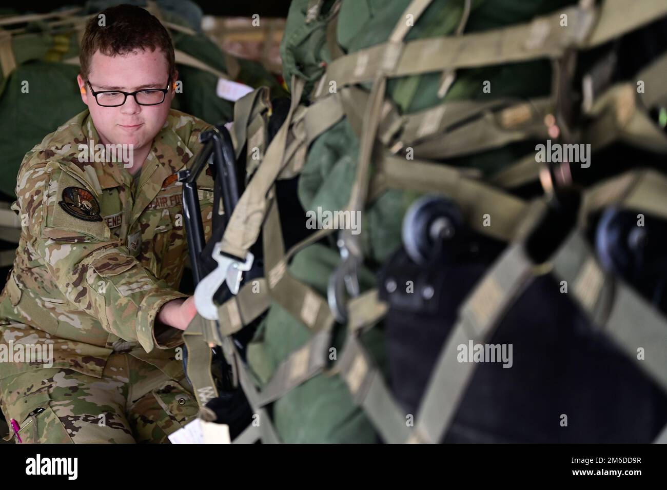 U.S. Air Force Airman 1st Class Brandon Sweeney, C-17A Globemaster III ...