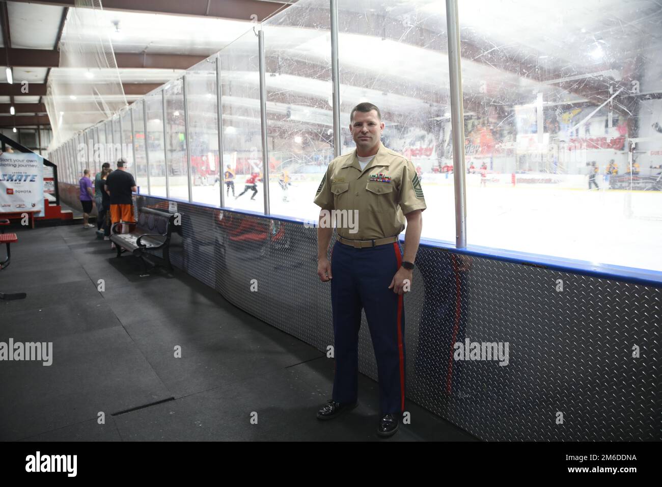Master gunnery sergeant kevin boggs hi-res stock photography and images ...