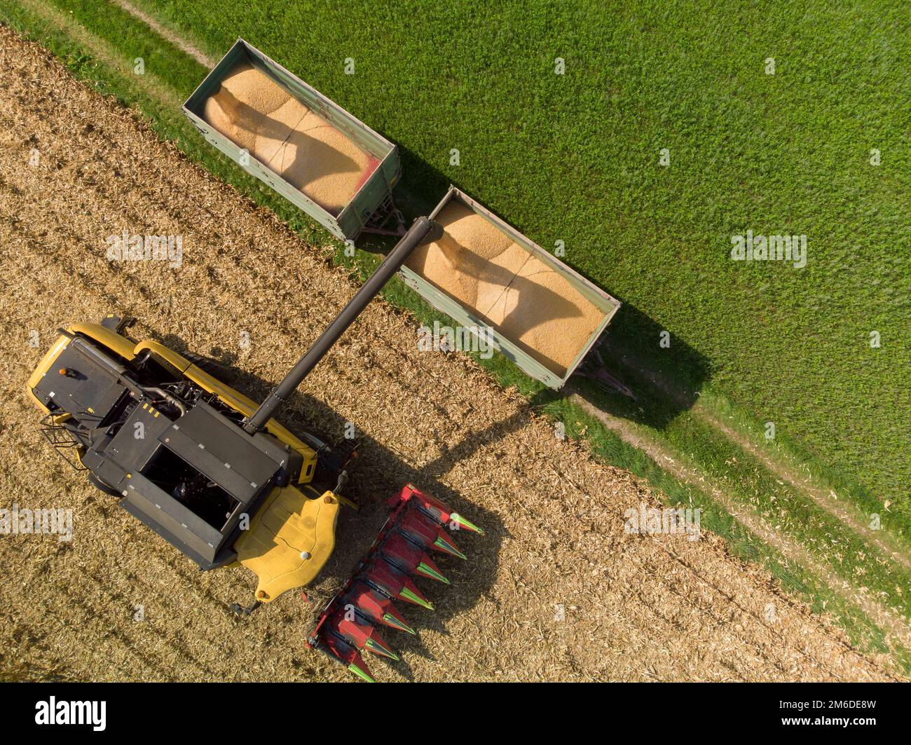 Loading harvester hi-res stock photography and images - Alamy