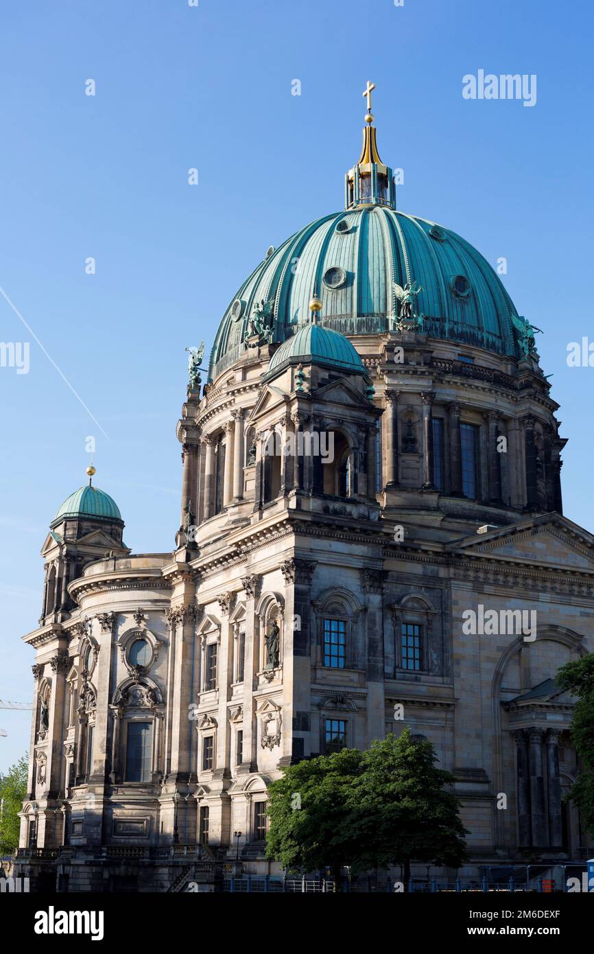 Attractions in berlin famous cathedral hi-res stock photography and ...