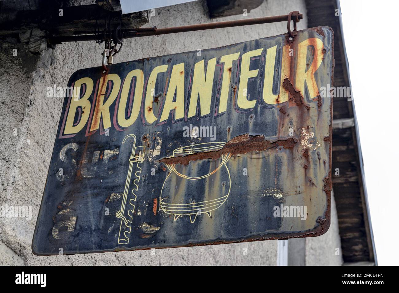 Weathered decaying old vintage hi-res stock photography and images - Alamy