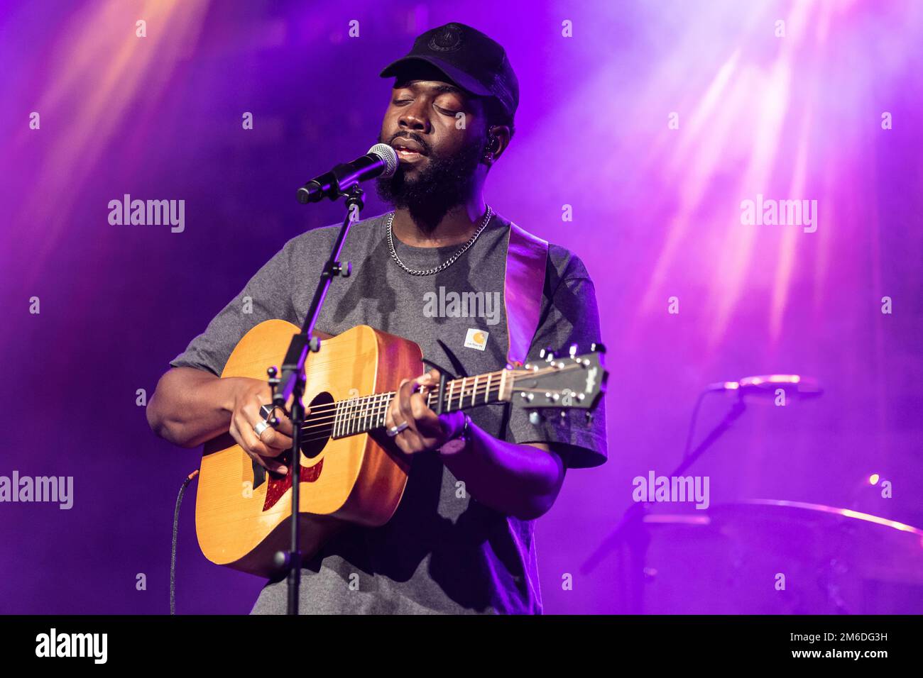 Jake singer hi-res stock photography and images - Alamy