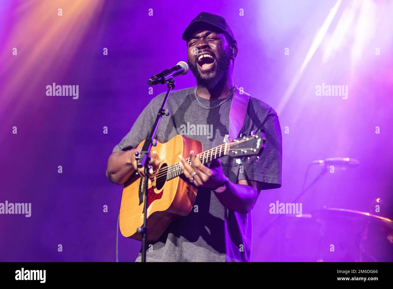 Jake singer hi-res stock photography and images - Alamy