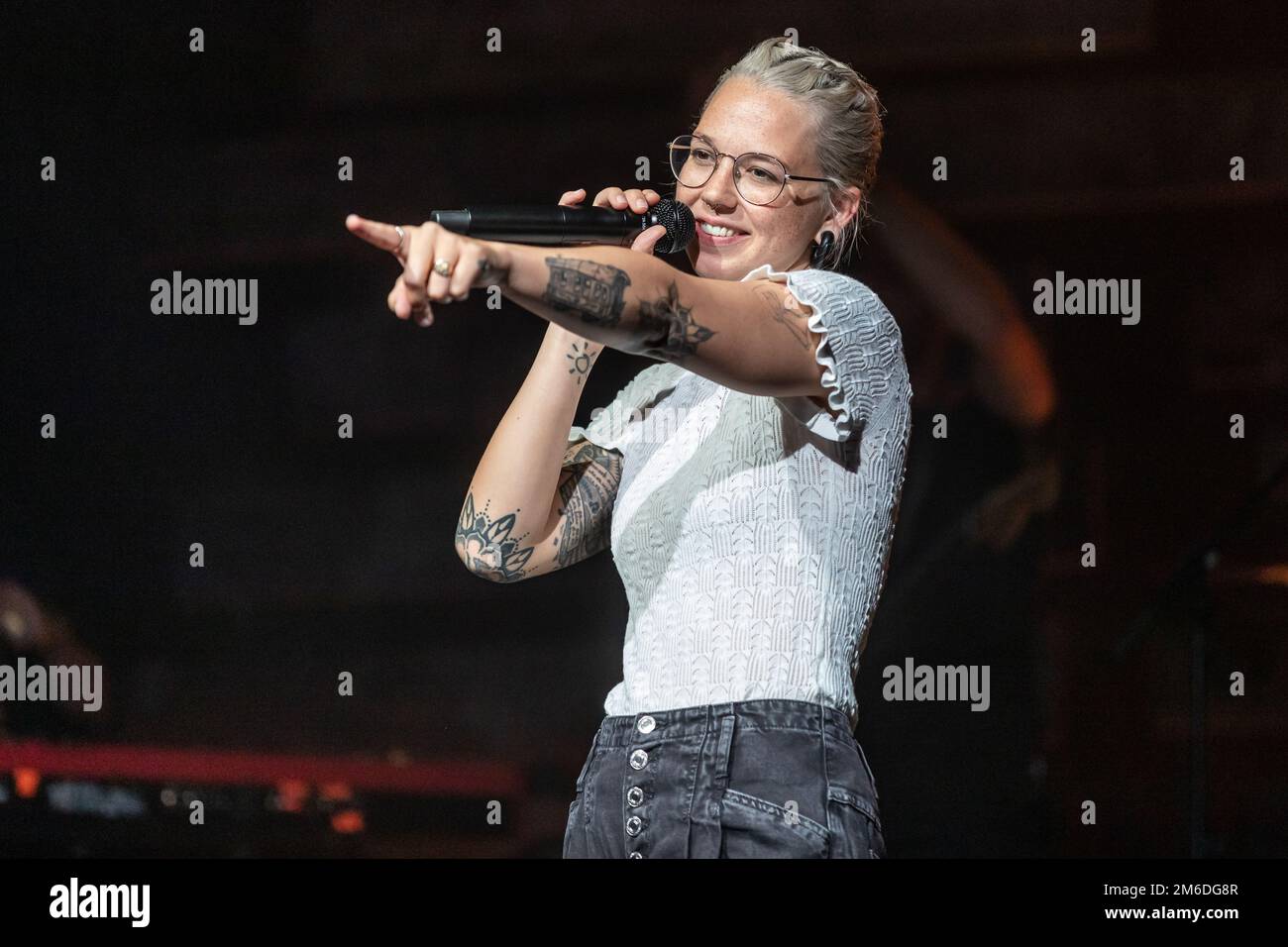Stefanie Heinzmann Wallpaper Stefanie Heinzmann Bei Radio Hamburg Bei