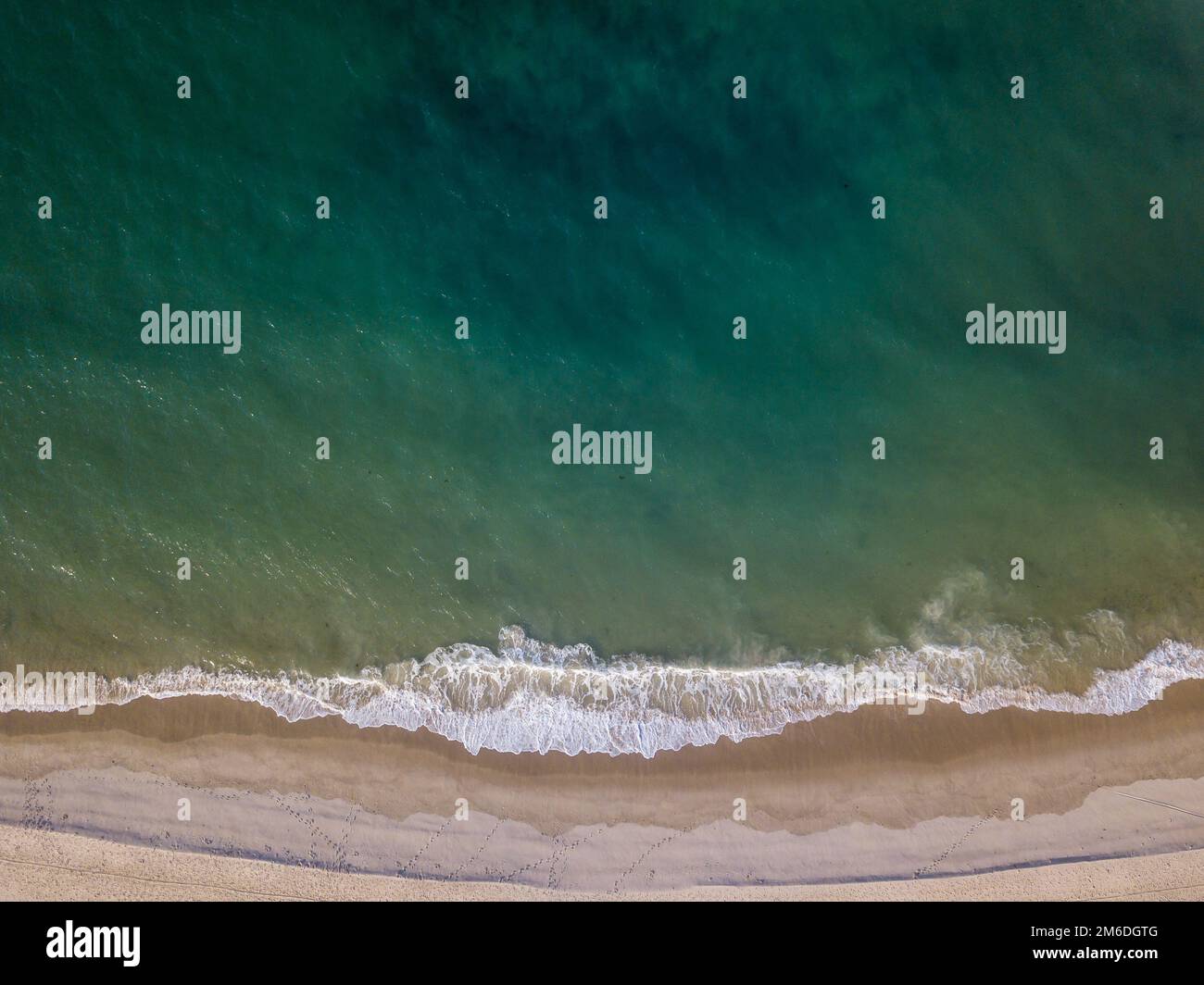 Drone scenery idyllic island beach hi-res stock photography and images ...