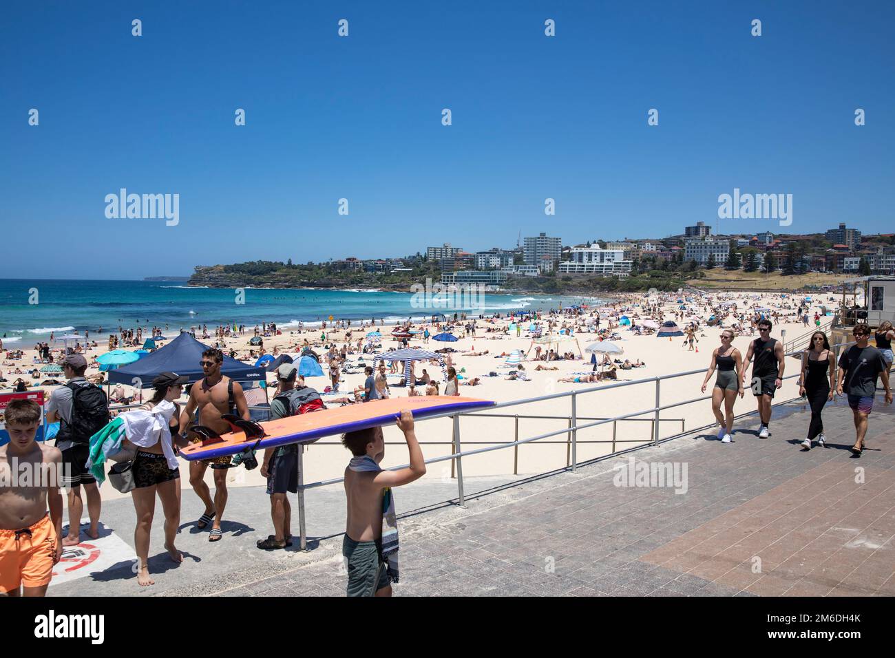 Bondi Beach Sydney summer 2023, view south towards Bondi Icebergs of ...