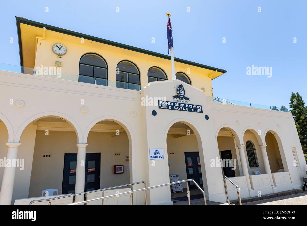 Bondi beach 2023 hi-res stock photography and images - Alamy
