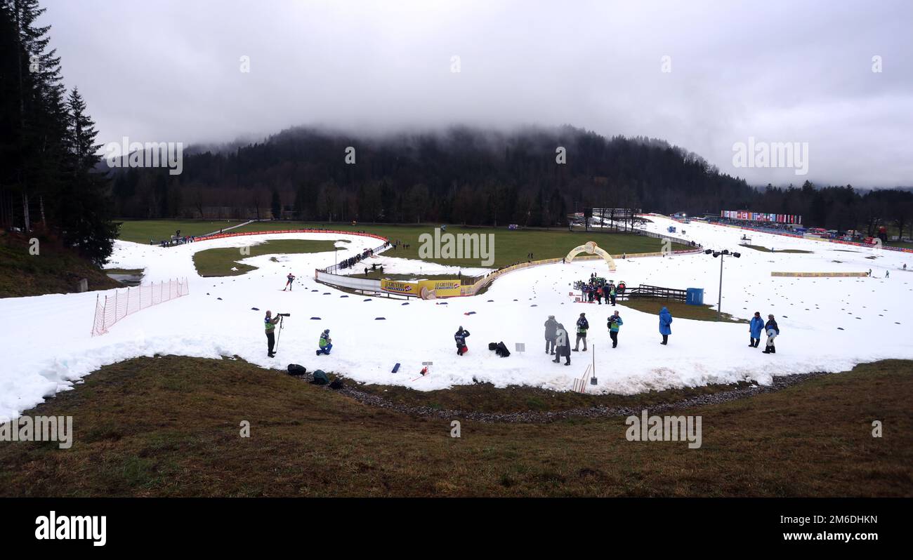 Oberstdorf, Germany. 03rd Jan, 2023. Nordic skiing/cross-country skiing ...