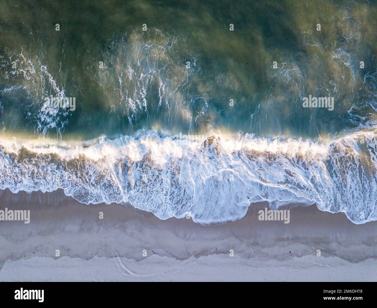 Drone travel paradise shore beach hi-res stock photography and images ...