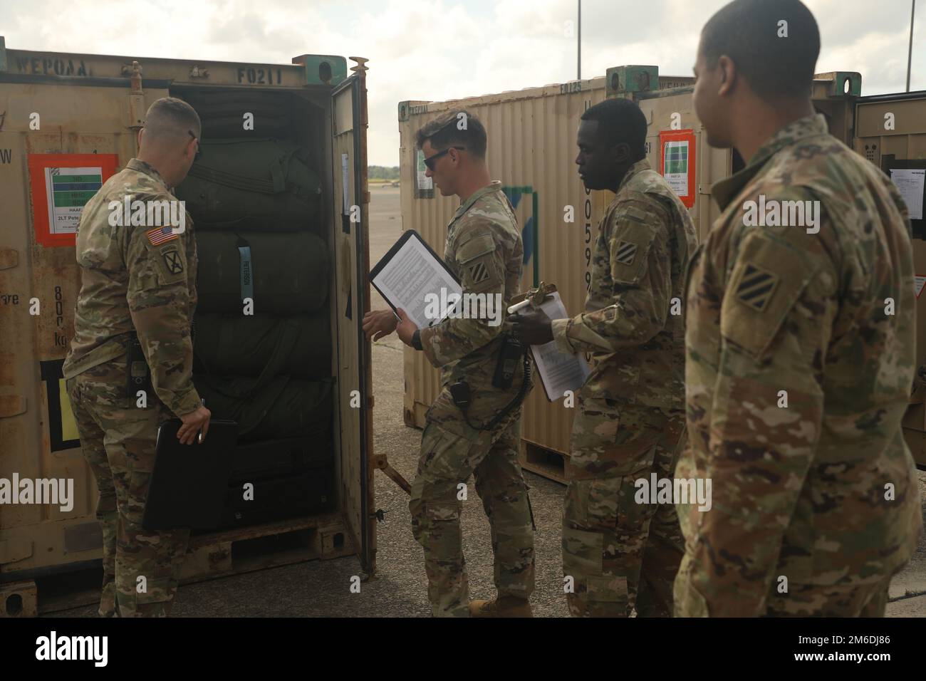 258th mct hi-res stock photography and images - Alamy