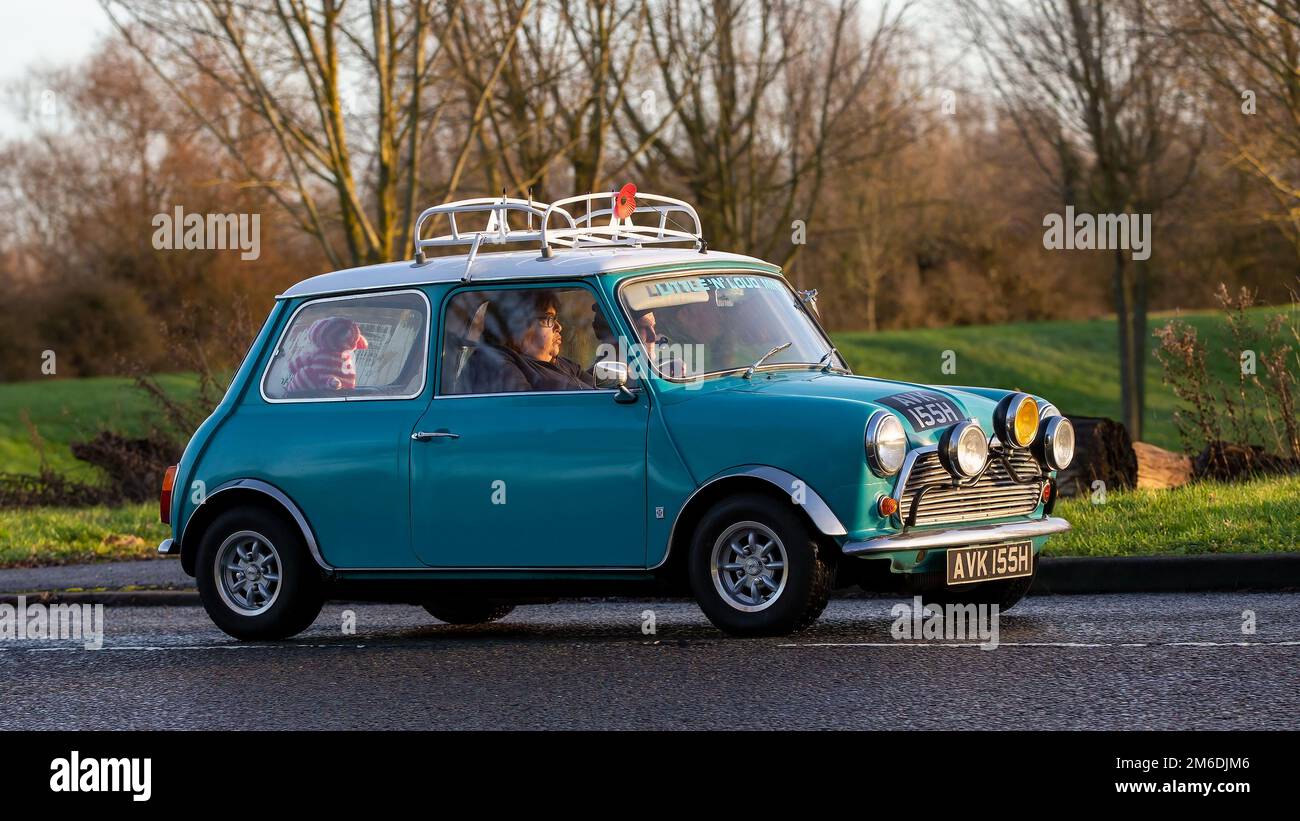 Morris mini british car hi-res stock photography and images - Alamy