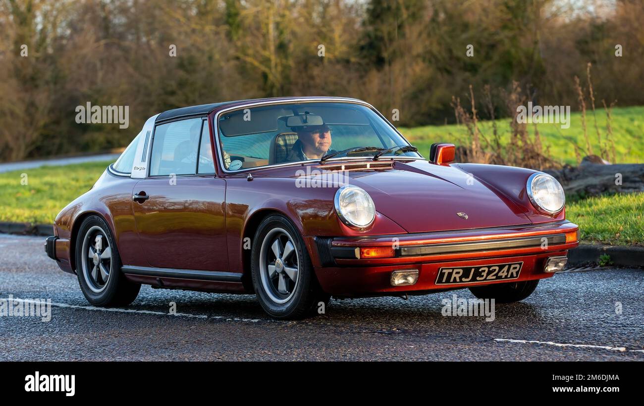 Porsche 911 classic car hi-res stock photography and images - Alamy