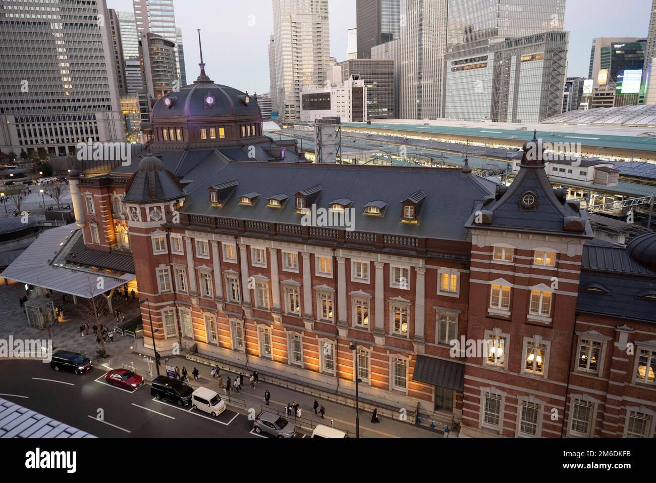 Tokyo, Japan. 3rd Jan, 2023. Tokyo Station (æ ±äº¬é§…), the central ...