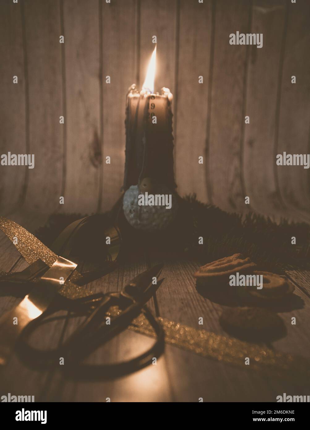 Dark candlelight hi-res stock photography and images - Alamy