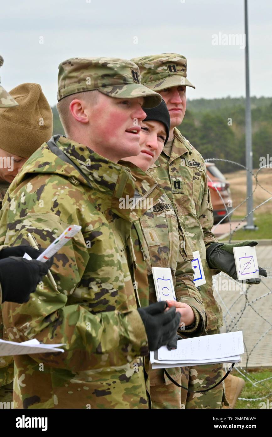 U.S. Army Soldiers with 3rd Armored Brigade Combat Team, 4th Infantry ...