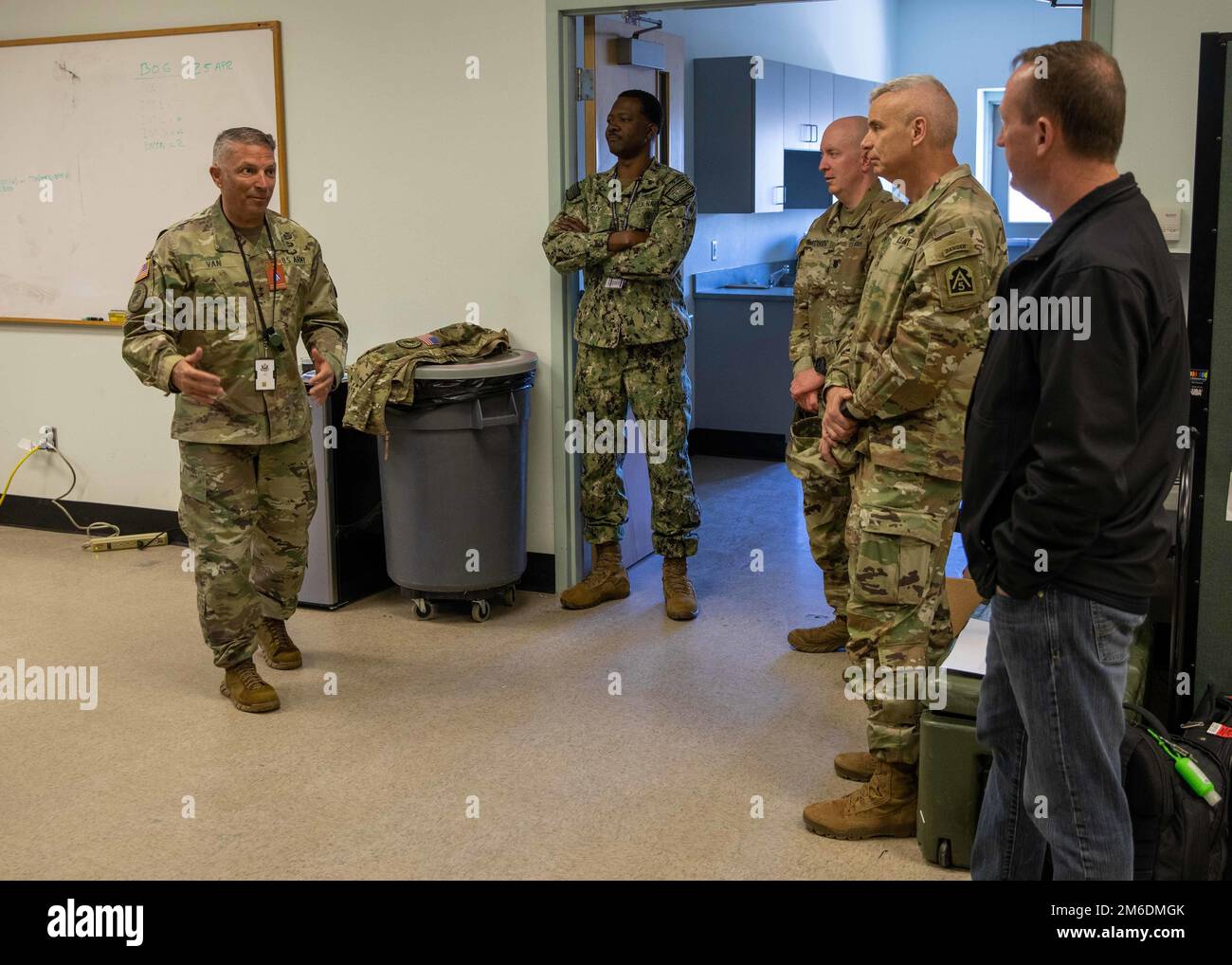 FORT CARSON, Colo. (April 25, 2022) U.S. Army Maj. Gen. Jeff Van, left ...