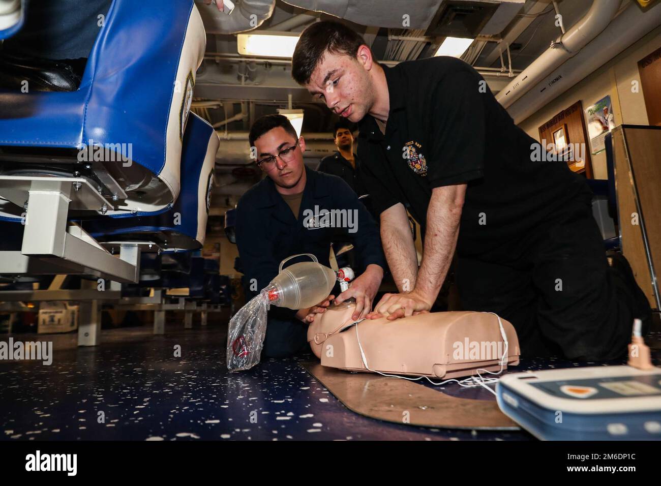 PHILIPPINE SEA (April 25, 2022) Cryptologic Technician Maintenance ...