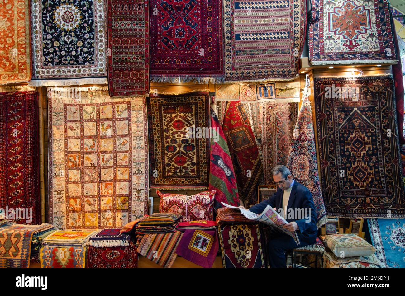 Turkish kilim carpet turkey hi-res stock photography and images - Alamy