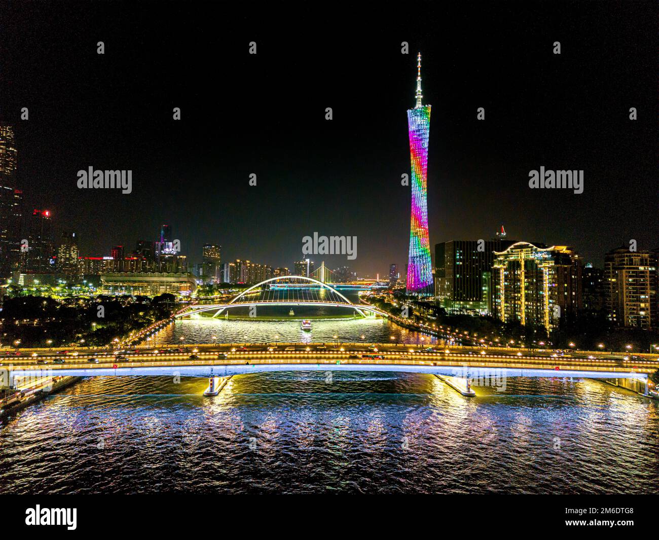 Aerial photo shows the beautiful scenery of the Guangzhou International Light Festival on both ...