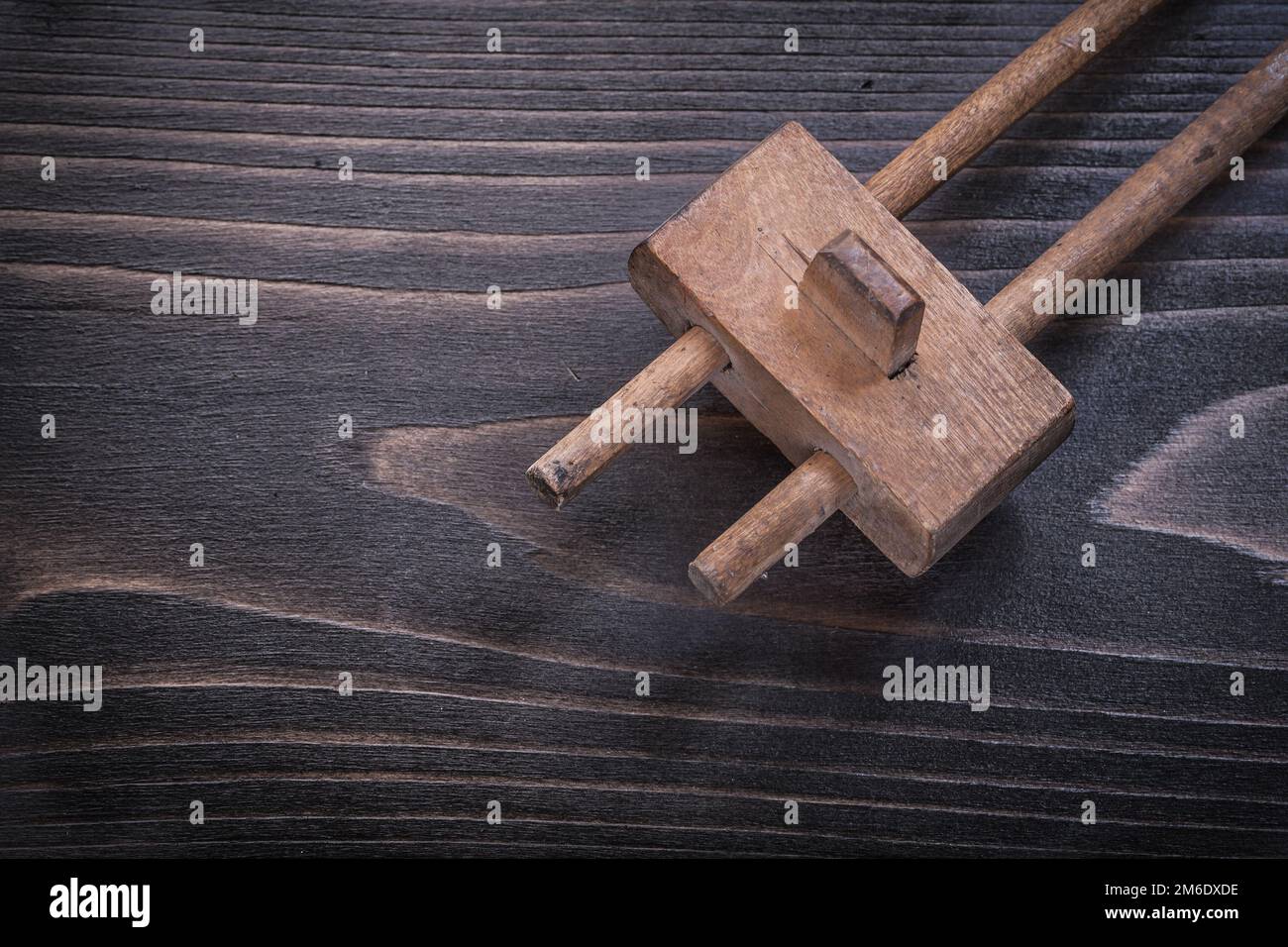 Messy surface hi-res stock photography and images - Alamy