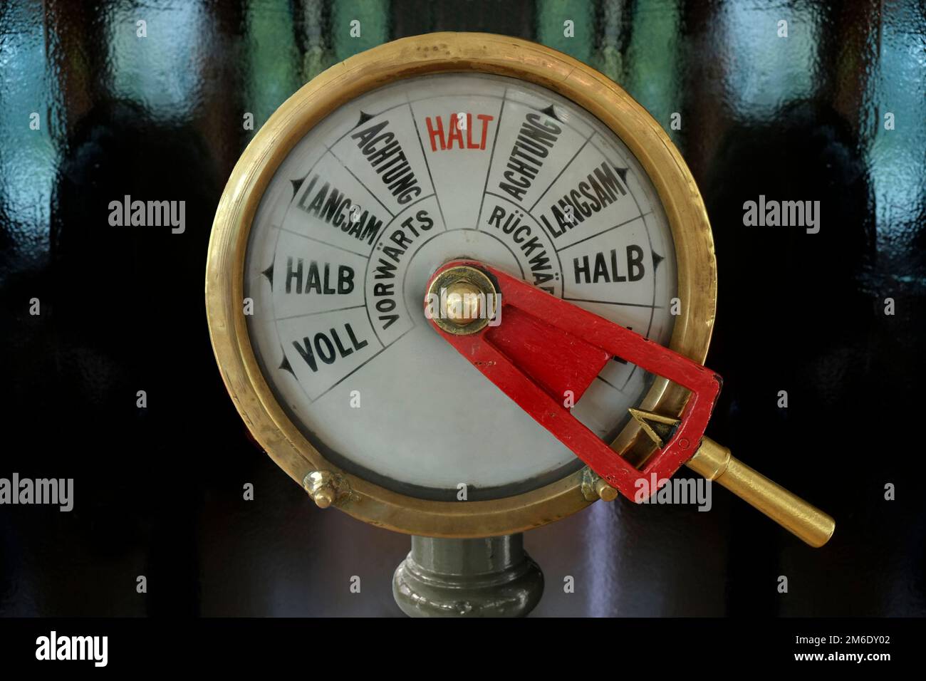 Telegraph machine hi-res stock photography and images - Alamy