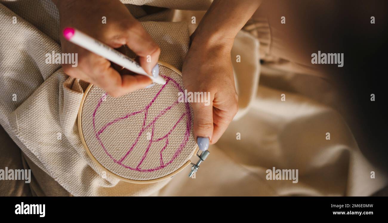Woman making embroidery on hi-res stock photography and images - Alamy