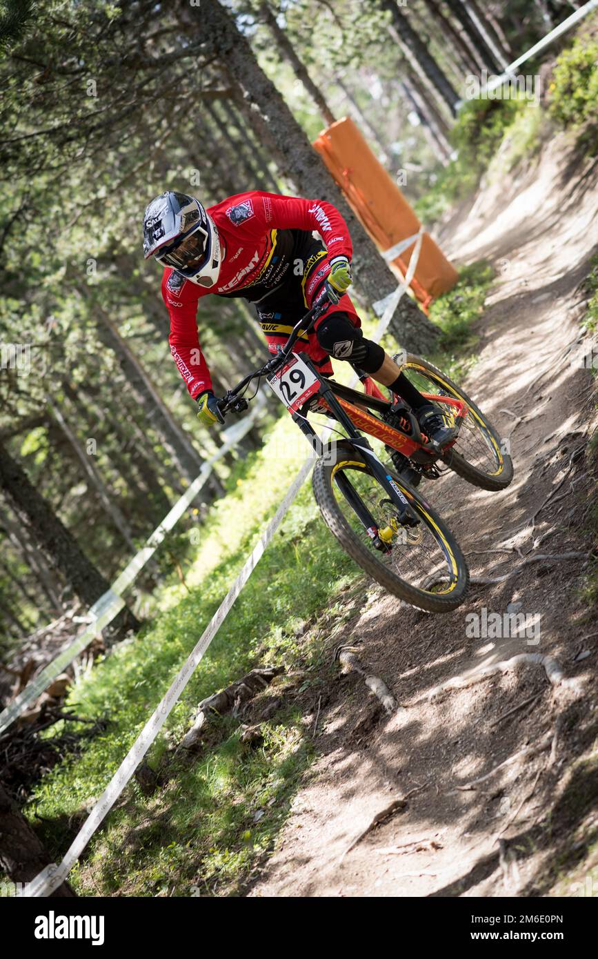 Ejercicio en equipo hi-res stock photography and images - Alamy