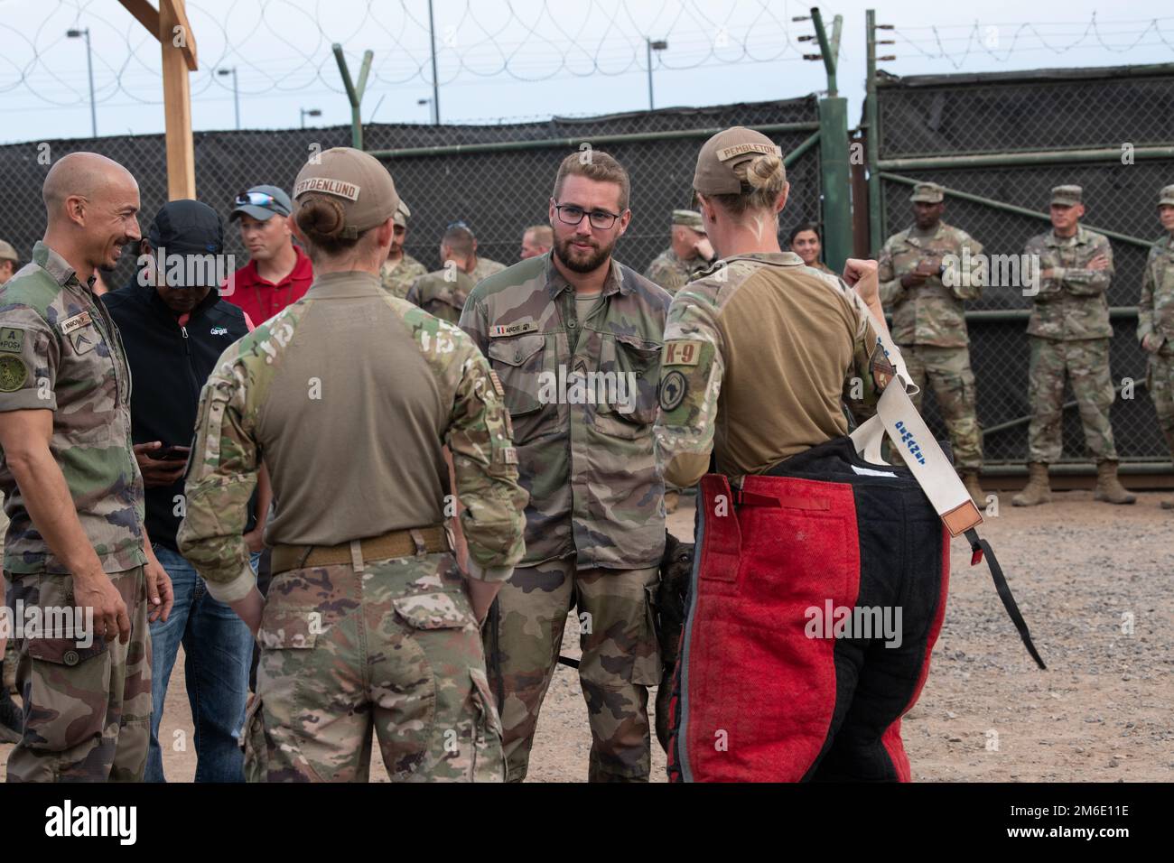 Interarmes hi-res stock photography and images - Alamy