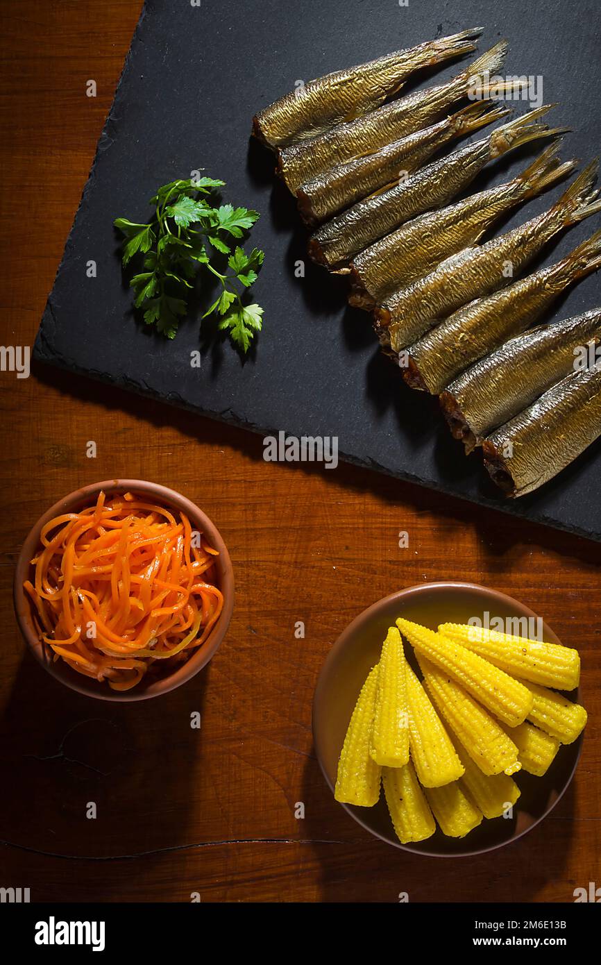 Small mediterranean fish hi-res stock photography and images - Alamy