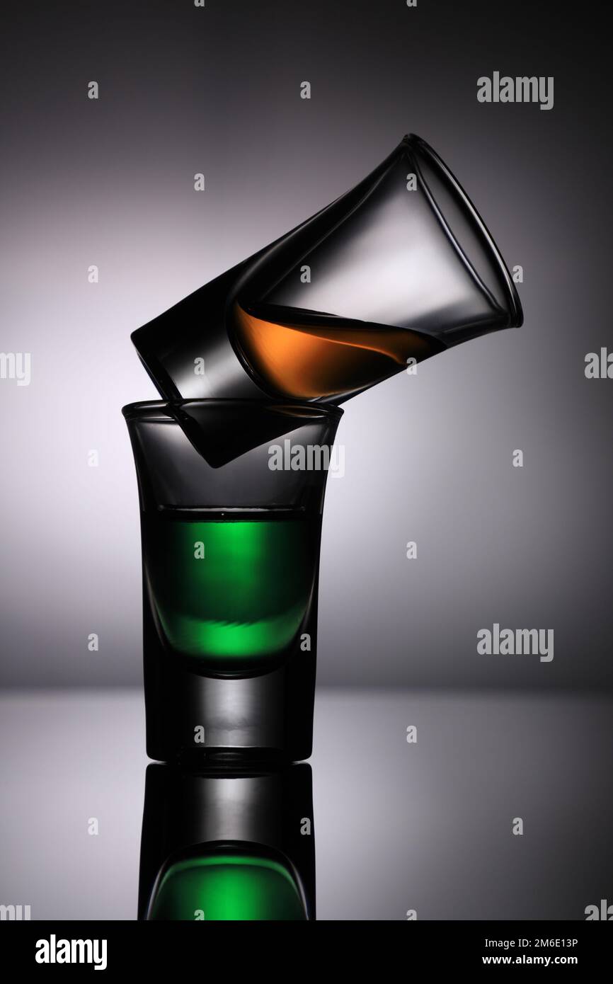 Two shot glasses hi-res stock photography and images - Alamy